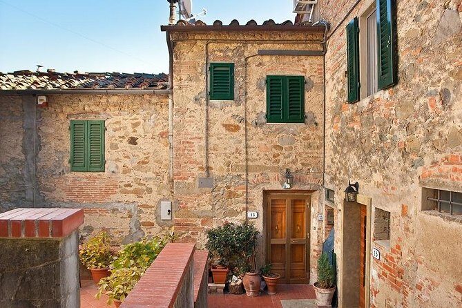 Chianti Wine and Vinci half day Small Group Tour from Lucca - FAQ