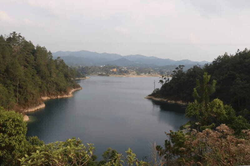 Chiapas: El Chiflón Waterfalls and Montebello Lakes Tour - Key Points