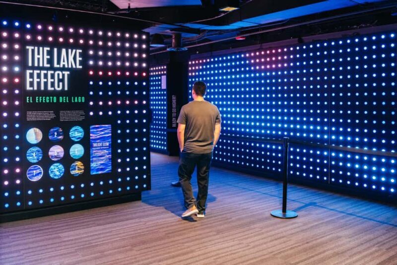 Chicago: 360 CHICAGO Observation Deck Ticket - The Experience Throughout the Day