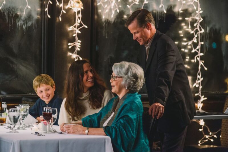 Chicago: Christmas Eve Lake Michigan Gourmet Dinner Cruise - Who Will Love This Experience?