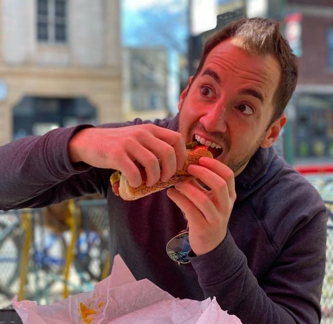 Chicago: Classic Food and Walking Tour with Free Bike/Kayak - Price and Value