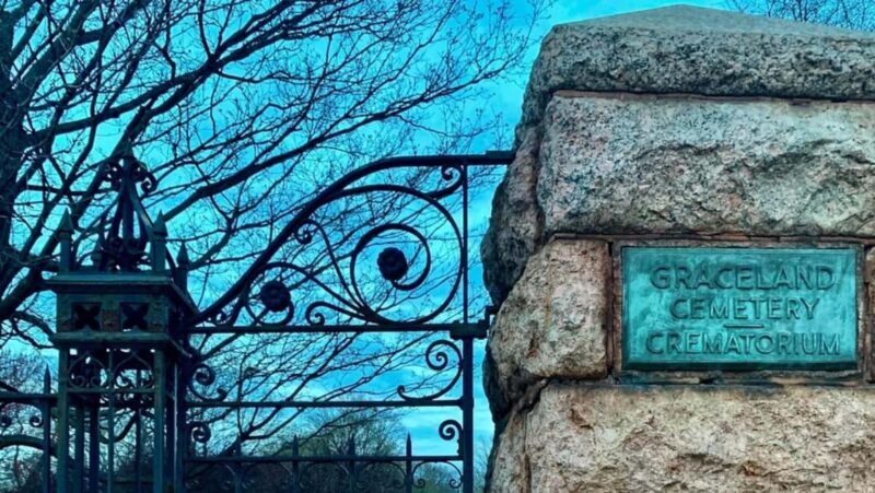 Chicago: Graceland Cemetery Guided Walking Tour - Key Points
