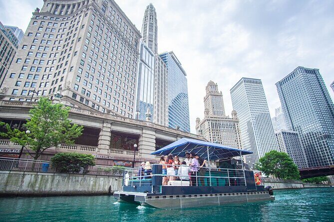 Chicago River Guided History Tour - FAQs