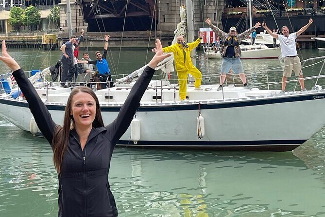 Chicago River Yoga Walk Tour - A Deep Dive into the Chicago River Yoga Walk Tour