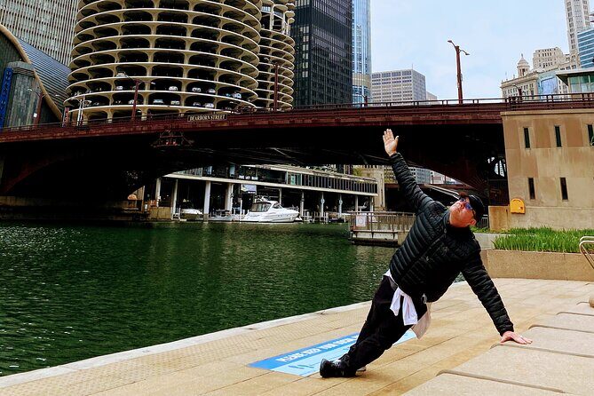Chicago River Yoga Walk Tour - The Sum Up