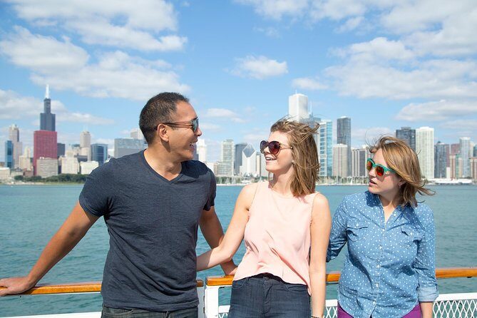 Chicago Sightseeing River and Lake Cruise - FAQs