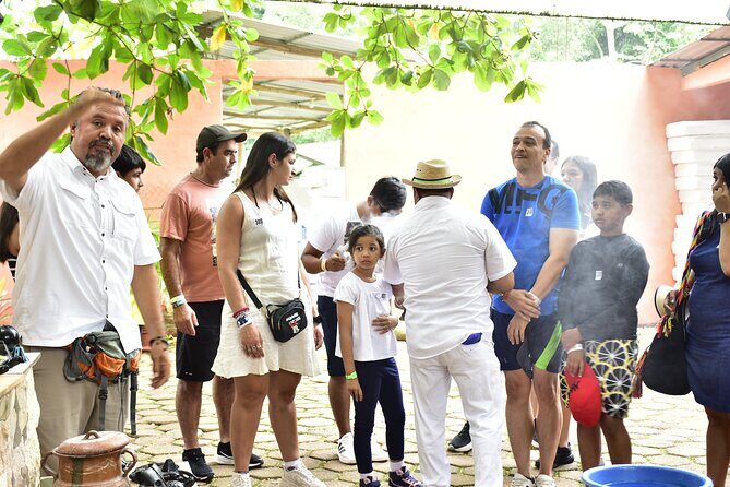 Chichén Cenote and ValladolidkTour with Buffet Lunch from Tulum - Third Stop: Valladolid (15-minute explore)