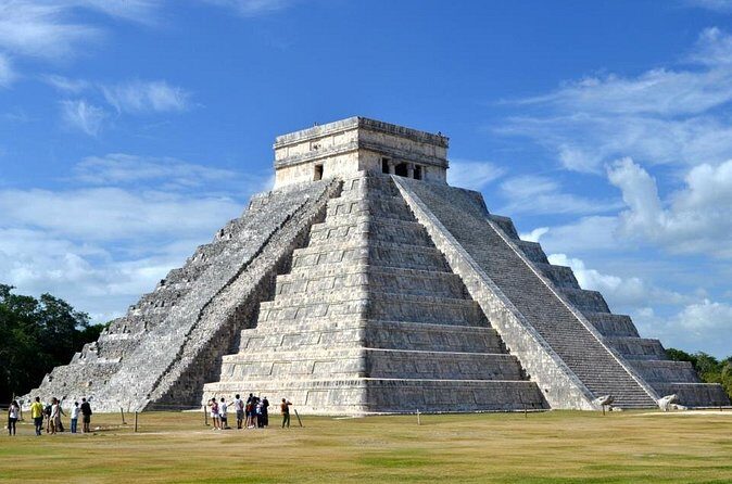 Chichen Itza - Cenote - Valladolid - The Sum Up