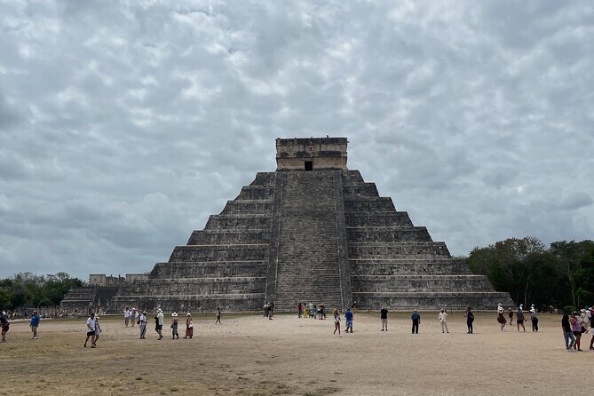Chichen Itza Deluxe from Cancun to Playa del Carmen - FAQs