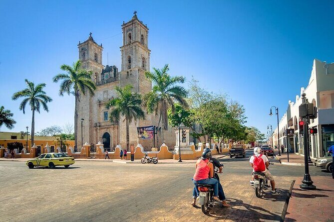 Chichen Itza Deluxe Tour! 2 Cenotes + Round Transportation from Tulum City - The Sum Up