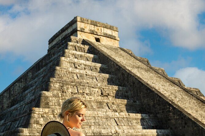 Chichen Itza Deluxe Tour with Cenote & Valladolid - First Stop: Chichen Itza Archaeological Site