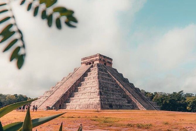 Chichen Itza The Best For The Less - FAQs