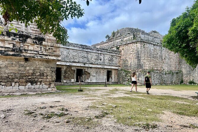 Chichen Itza Tour and 2 Cenotes from Valladolid small group - FAQs