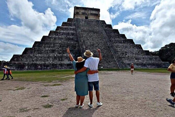 Chichen itza & Valladolid tour from Playa del carmen - Food and Logistics: Making It All Work