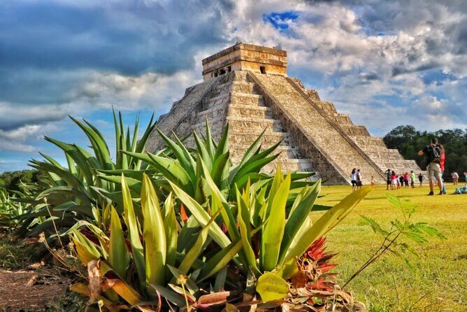 Chichen Itza Walking Tour with Audioguide (no ticket) - The Sum Up