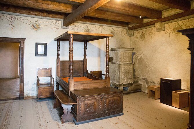 Chillon Castle Entrance Ticket in Montreux - Frequently Asked Questions