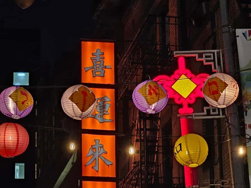 Chinatown: Deep History, Everyday Life, and Restaurants - An In-Depth Look at the Chinatown Tour Experience