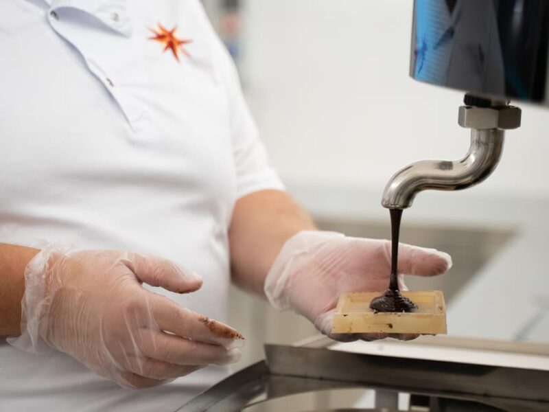 Chocolatier for a day: raw bean to bar chocolate in Modica - Why This Tour Works