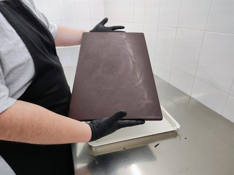 Chocolatier for a day: raw bean to bar chocolate in Modica - Who Should Consider This Experience?