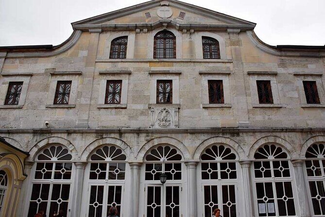 Chora Mosque and Balat Walking Tour with Sunset Cruise - An In-Depth Look at the Tour