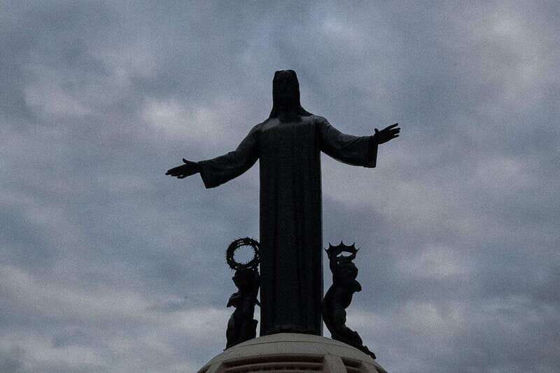 Christ the King Traveling Mummies VS El Santo and Catrinas - A Practical Overview of the Tour