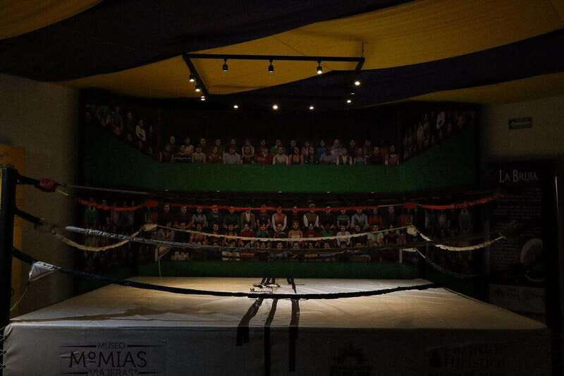 Christ the King Traveling Mummies VS El Santo and Catrinas - The Value of This Tour