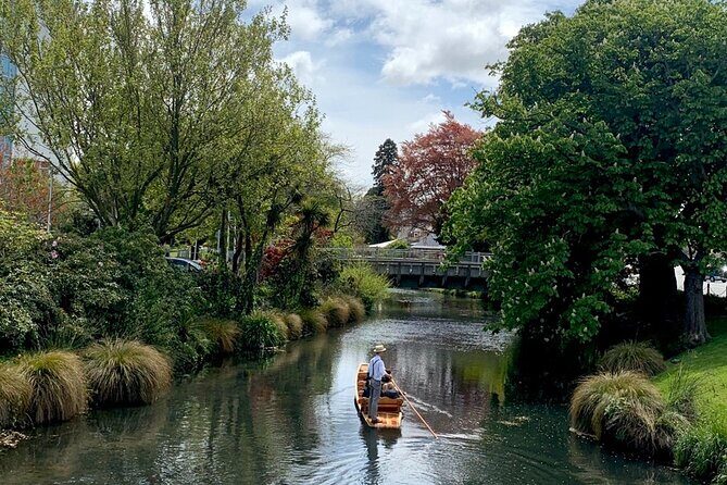 Christchurch City Highlights Half Day Tour - FAQs