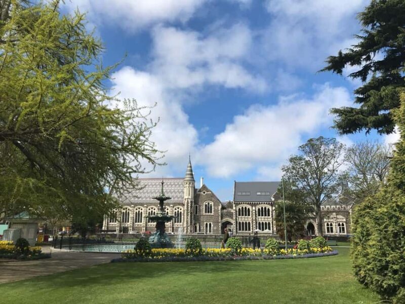 Christchurch City Top Spots Private Half Day Tour - FAQs