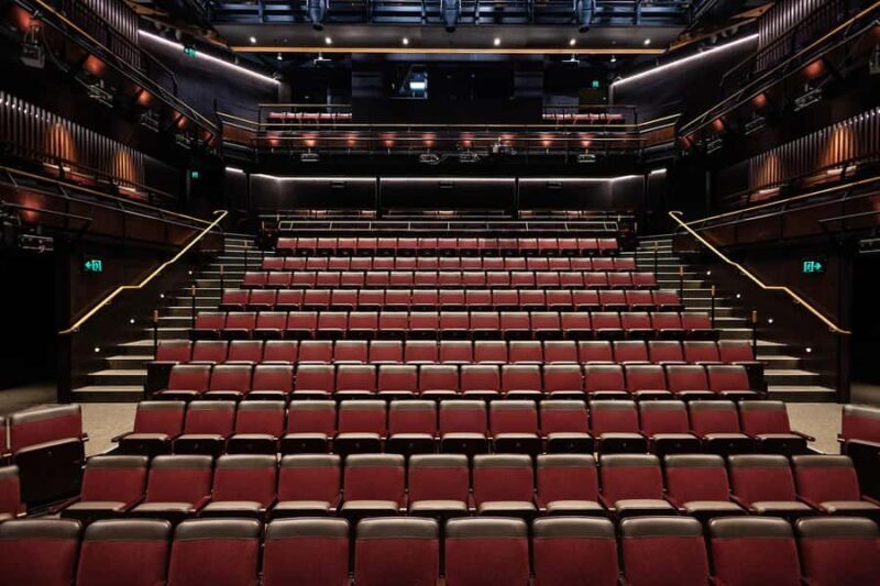 Christchurch: Heritage & Arts Walking Tour - Christchurch: Heritage & Arts Walking Tour – A Detailed Look