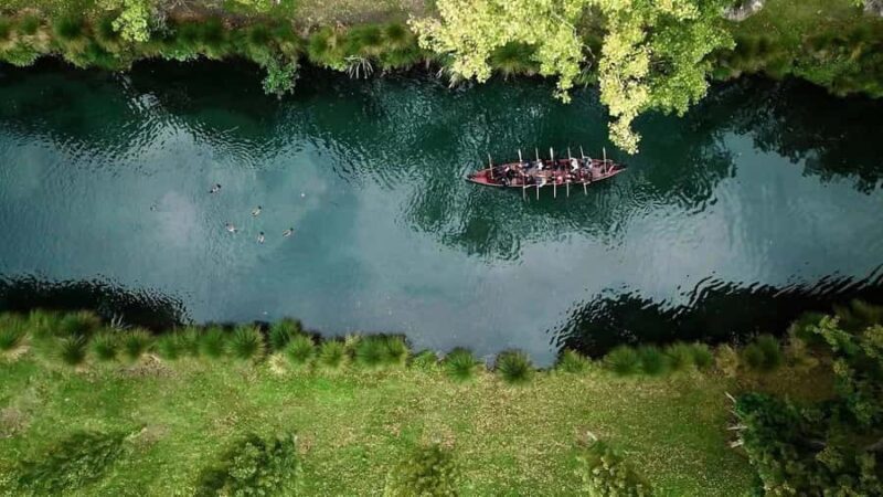 Christchurch: Waka Paddling Experience on the Avon River - In-Depth Look at the Waka Paddling Experience
