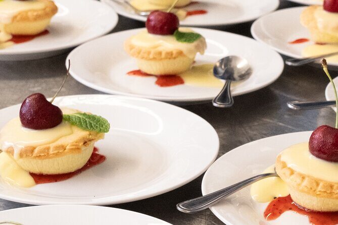 Christmas in July Cruise with Lunch and Live Music - Key Points