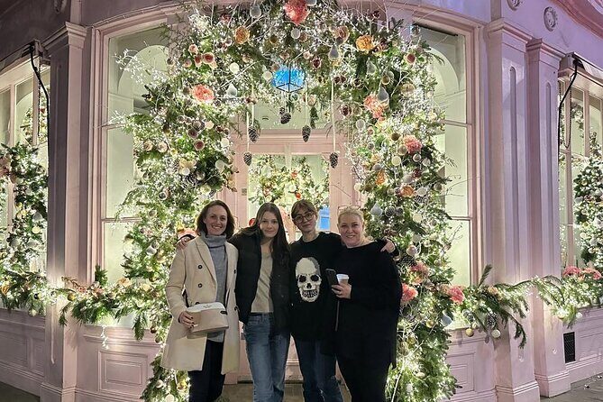 Christmas Lights and Markets London Taxi Tour - FAQs