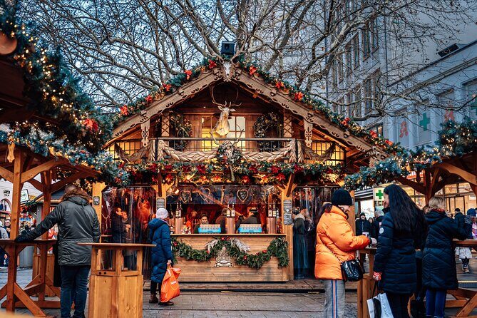Christmas Markets Food Tour in Munich - The Food and Drink Experience