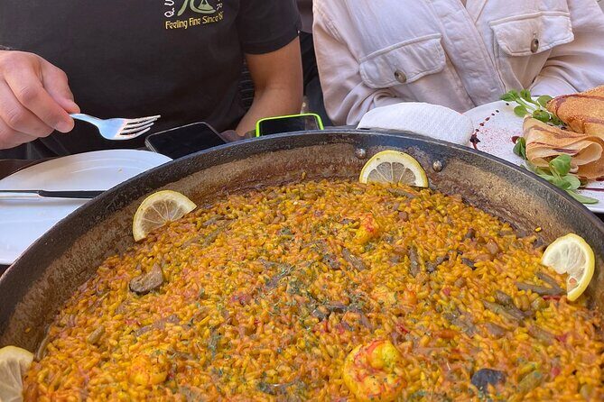 Christmas Tapas and Wine Tour in Valencia - An In-Depth Look at the Christmas Tapas and Wine Tour in Valencia