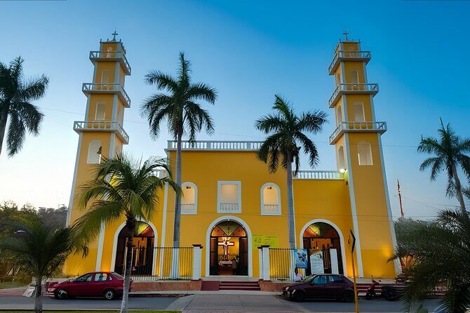 Churches Tour with monuments and Shopping Private Experience - Key Points