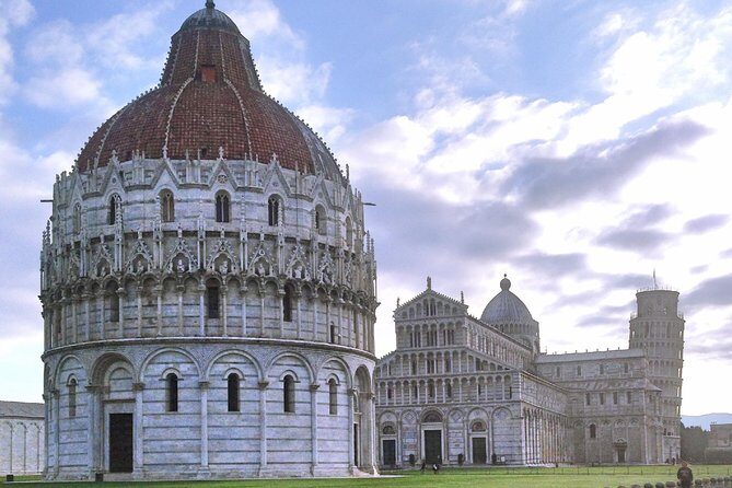 Cinque Terre and Pisa Private Tour from Livorno - Transportation & Group Size