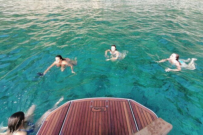 Cinque Terre SHARED boat tour, Amazing Experience - The Sum Up