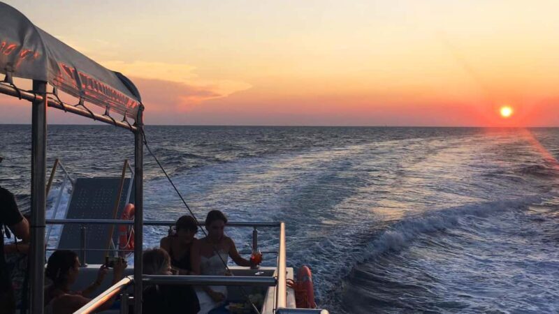 Cinque Terre: Sunset cruise tour with aperitif - FAQ