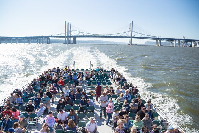 Circle Line: 4-hr Fall Foliage Oktoberfest Hudson River Cruise - Who Will Love This Cruise?