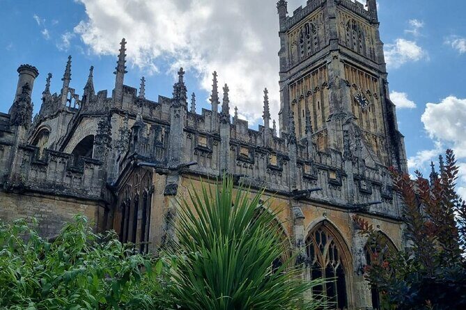 Cirencesters Tall Tales and Hidden History: A Self-Guided Audio Tour - Why Choose This Self-Guided Audio Tour?