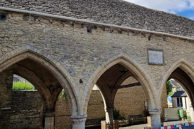 Cirencesters Tall Tales and Hidden History: A Self-Guided Audio Tour - Who Will Love This Tour?