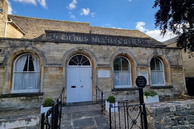 Cirencesters Tall Tales and Hidden History: A Self-Guided Audio Tour - FAQ