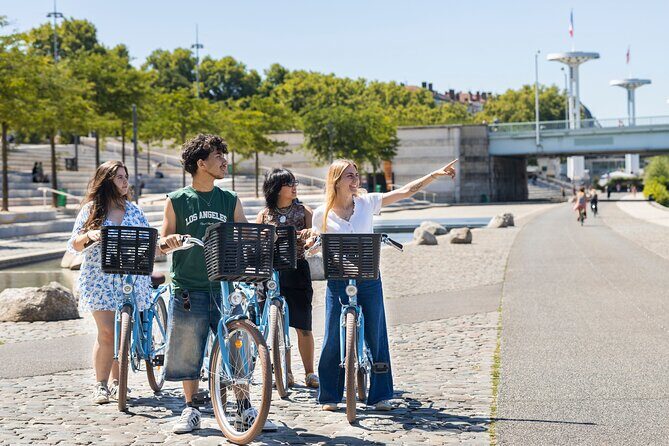 City bike Tour by ComhiC - Tête d'Or Park - 2h - Key Points