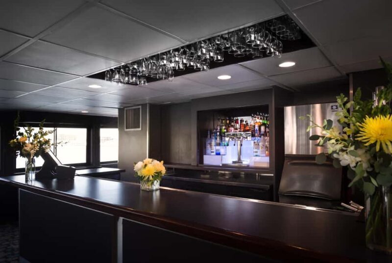 City Cruises Baltimore: Sights & Sips Sightseeing Cruise - The Sum Up