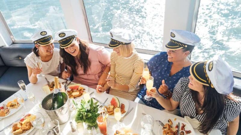 City Cruises Chicago: Lake Michigan Lunch or Dinner Cruise - Why This Cruise is Worth Considering