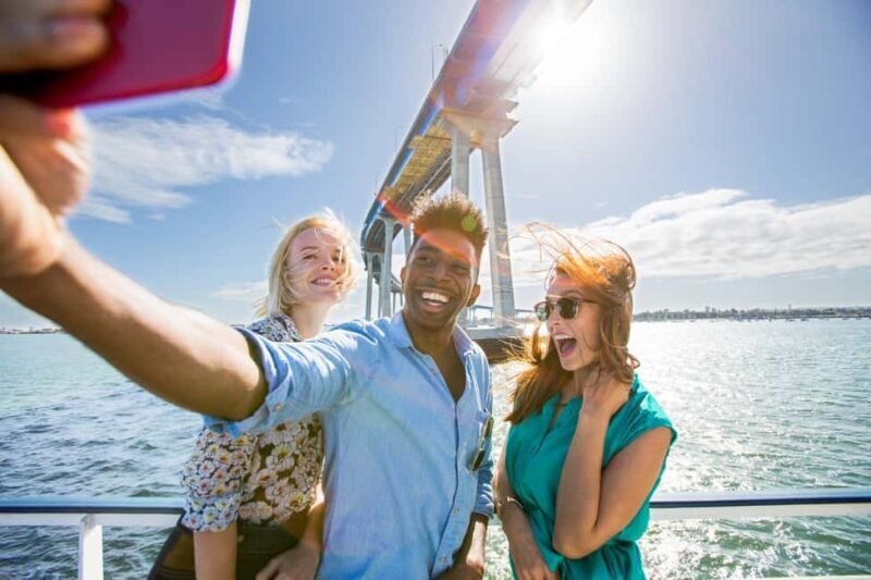City Cruises Long Beach: Sunday Premier Mimosa Brunch Cruise - Navigating the Experience: What to Expect