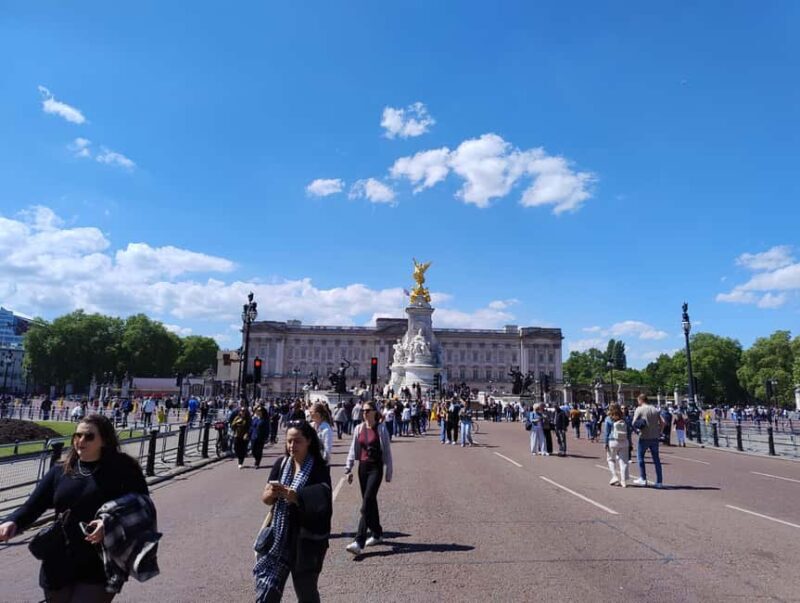 City Hike London (with Borough Market lunch break) - The Sum Up
