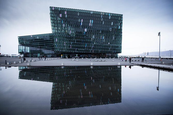 City Sightseeing Reykjavik Hop-On Hop-Off Bus Tour: 24 or 48-Hour - Why Consider the Reykjavik Hop-On Hop-Off Tour?