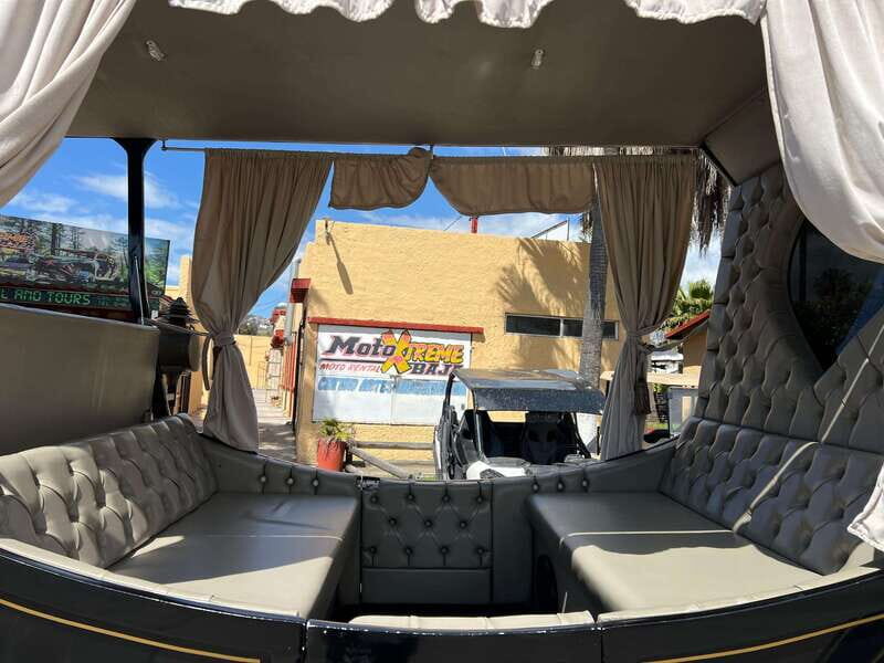 City tour on electric horse wagon. - Key Points