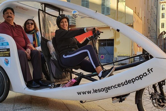 City Tour: Original tour of the city of Nice. - Fontaine du Soleil & Castle Hill